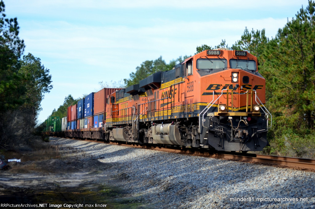 BNSF 5988